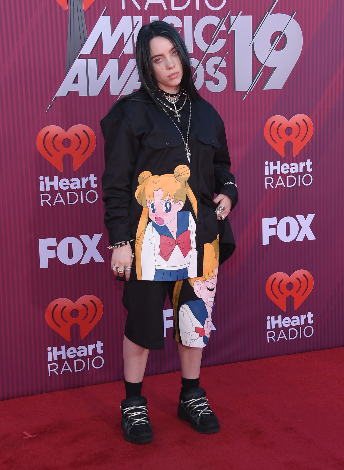 Billie Eilish Calls Out Fans Using Her Style to Shame Others | Zizacious Billie Eilish Calls Out Fans Using Her Style to Shame Others | Zizacious